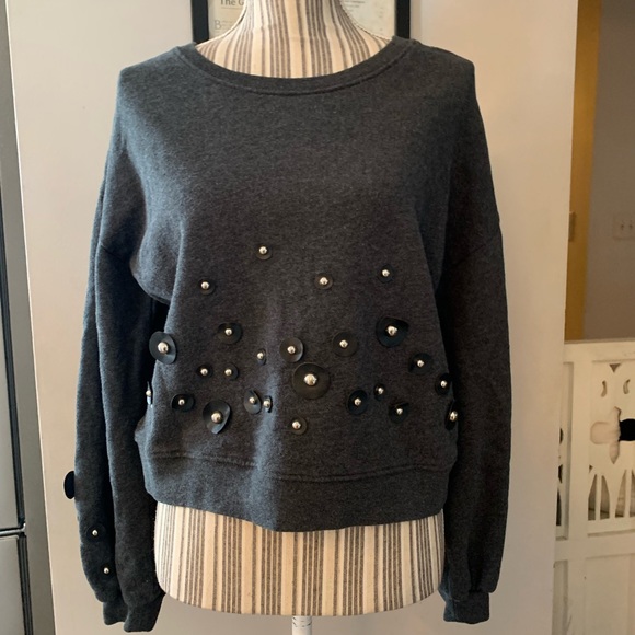 Renuar | Tops | Renuar Gray Long Sleeve Cropped Sweater Sweatshirt ...